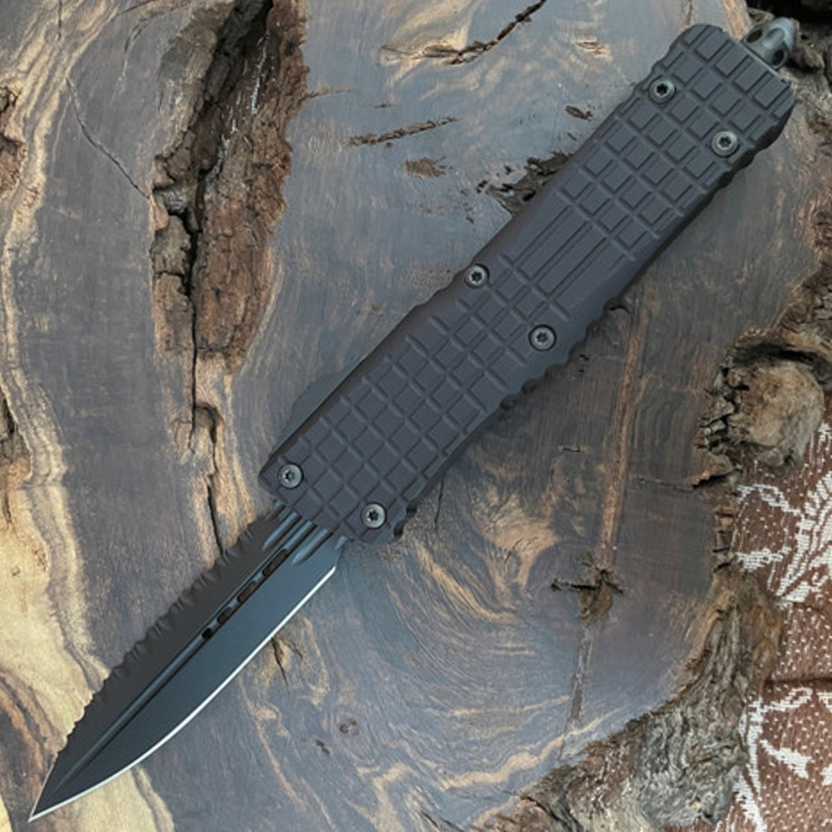Microtech Combat Troodon Shadow Signature Series Shooting Knife 142-3CT ...